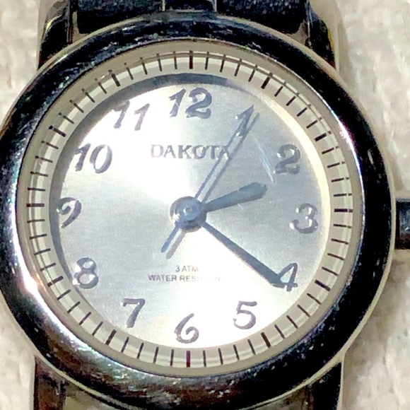 Dakota Watch Company | Accessories | Dakota Ladys Watch Round Silver ...